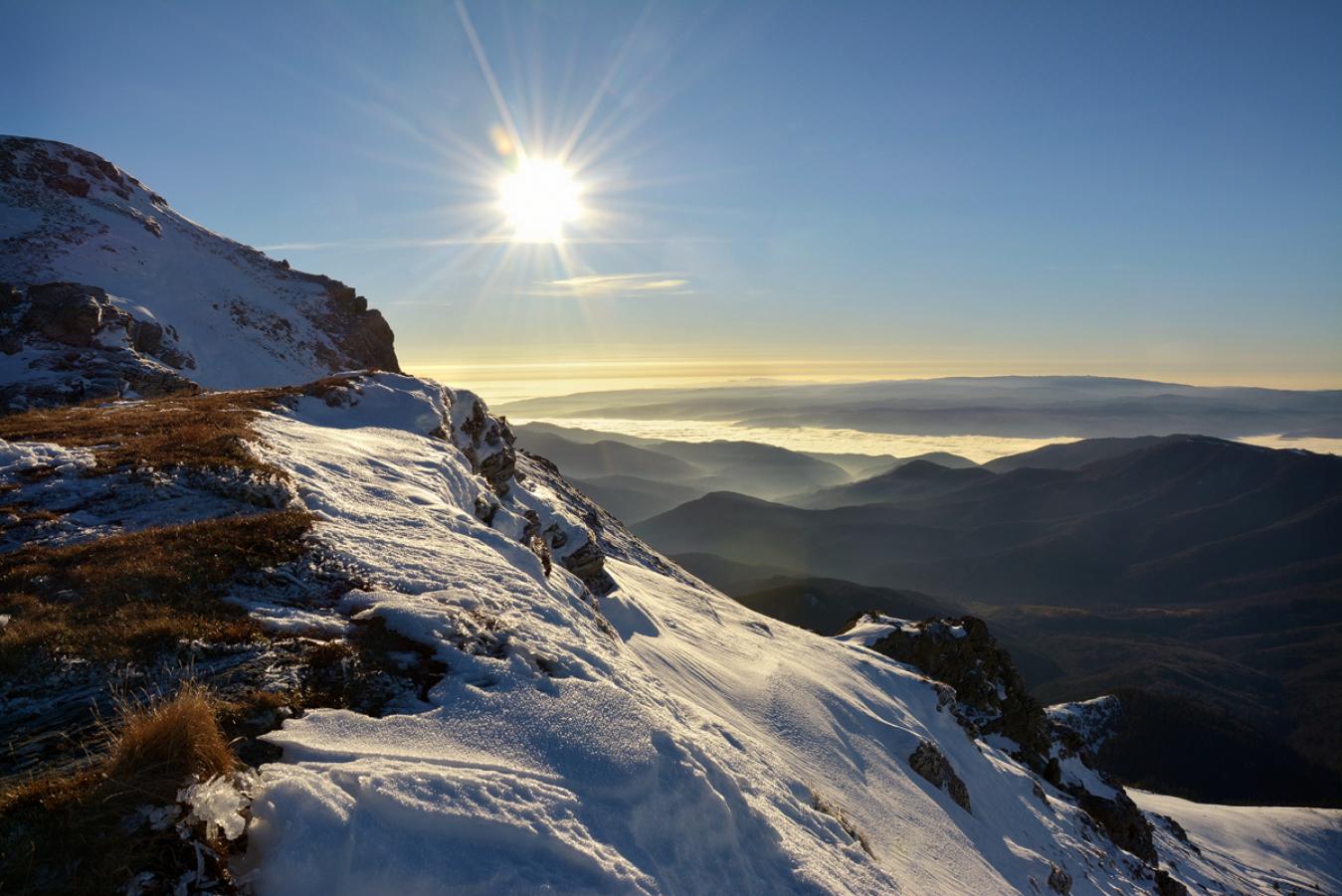 My first winter hike! Tarcu Peak (2185m) in Carpathians Mountains